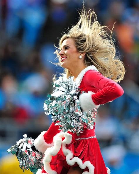 Red Hot Nfl Cheerleaders
