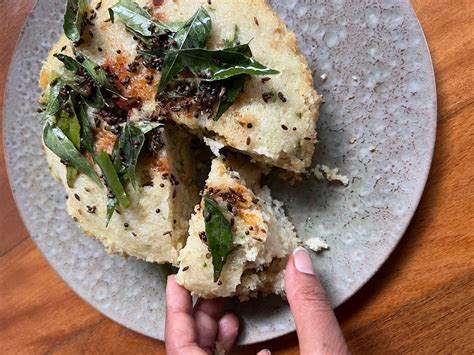 Sooji Dhokla Steamed Semolina Savoury Cake Kiraana