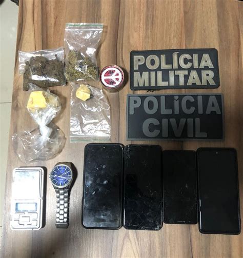 Mesmo Pulando Muro Traficante é Preso Com Drogas E Moto Roubada