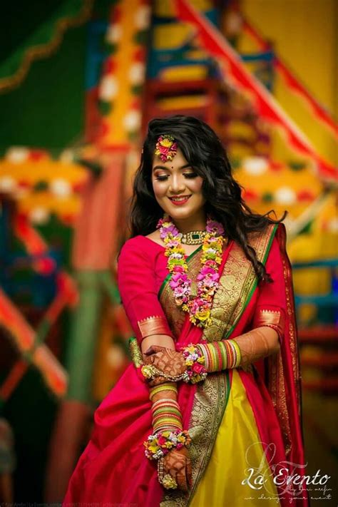 Pin On Gudiashakuntala Haldi Poses For Bride Haldi Photoshoot
