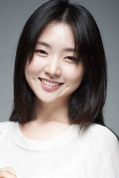 Park Jung In About Entertainmentie