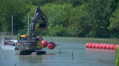 Floating Border Barrier Now Being Installed In Eagle Pass