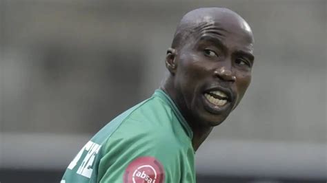 بانيل يتحدث عن أبرز المشاكل النفسية التي تعرض لها بسبب المقارنات الأخيرة Foot Africa