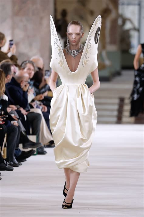 Schiaparelli Kicks Of Paris Couture Week With A Collection Of Crystal