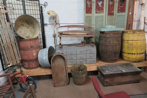Clutter Barn Auction Home Facebook