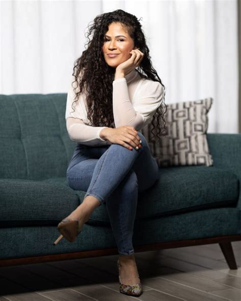 Viviana Munoz Feet
