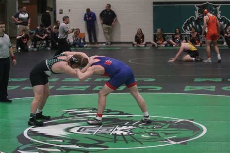 South Dakota High School Wrestling Moves Ahead With New Weight