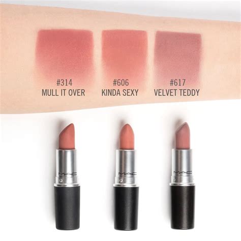 M·a·c Cosmetics Korea On Instagram 겨울철 포근한 따스함을 전해주는 맥 대표 Mlbb 립컬러로 로맨틱한 장미빛을 입술에 물들여 보세요