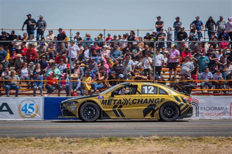 De La Parra Sierra Se Llevaron La Primera Carrera De La GTM PRO En El Gran Premio Central