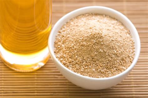 How To Get Rid Of A Dry Flaky Scalp Livestrong Com