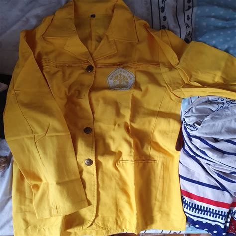 Jaket Almamater Ui Fesyen Wanita Pakaian Wanita Jumpsuits Di Carousell
