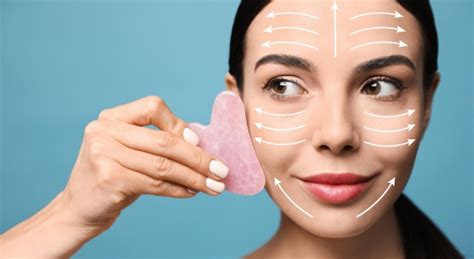 Gua sha la nouvelle technique révolutionnaire pour le visage Clic