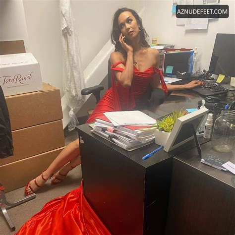 Danah Jane Matthews Feet Aznudefeet