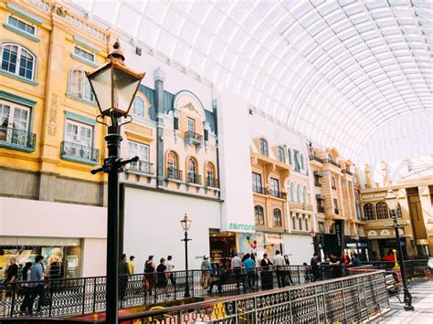 Top 8 Tourist Attractions In Edmonton Whats On In Edmonton