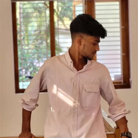 A R U N 🍁 Arun Raj 7 Threads Say More