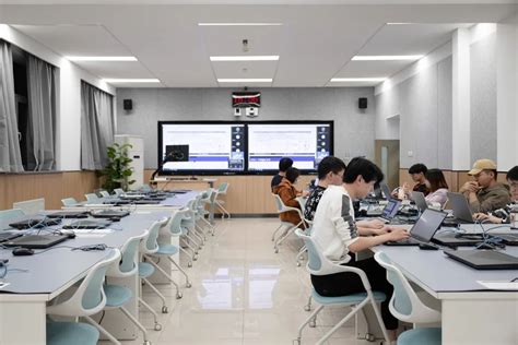 走！到国科大智慧教室上课