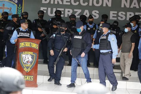 Detienen A Expresidente De Honduras Por Narcotráfico Eu Busca