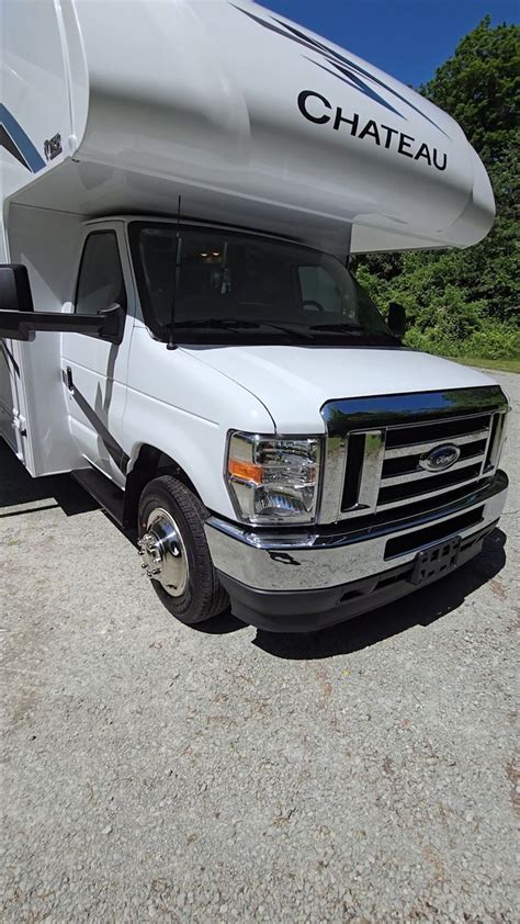 CLASS C RV With QUEEN BED Video Luxury Campers Van Life Diy Camper World