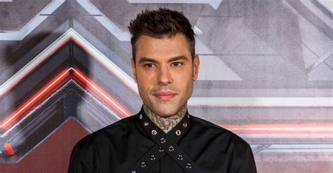 Fedez Prende Antidepressivi E Ansiolitici Dopo La Malattia Radio Deejay