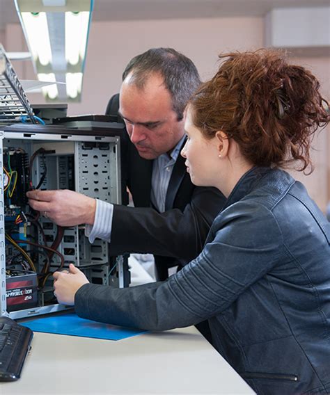 内射大奶 Computer Networking Technology
