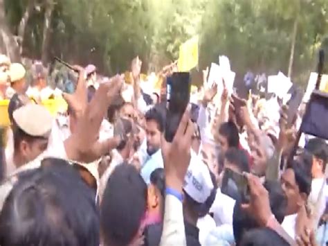 Delhi Aap Protest Live Update Against Sanjay Singh Arrest Amanatullah