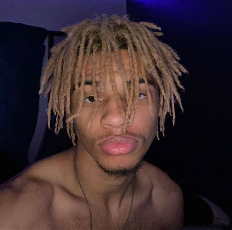 Pin By Elii Ormond On Hairstyles I Want Blonde Dreadlocks Light Skin