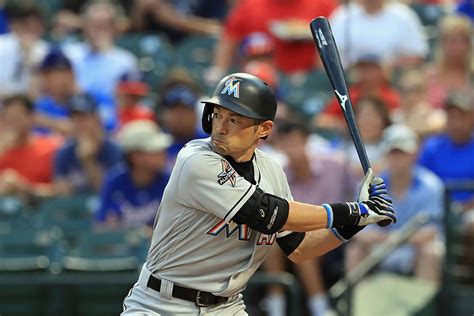 【名珍場面2017】こんなイチロー見たことない 72キロの超遅球打ちに全米騒然「なんて打者だ」 The Answer