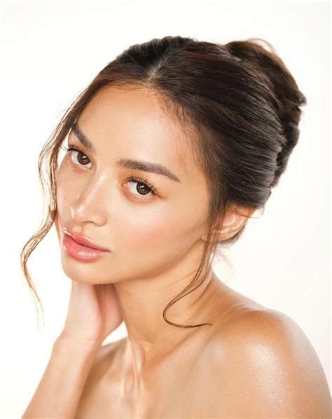 10 Gorgeous Natural Wedding Makeup Looks For The Minimalist Bride