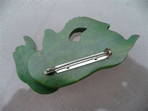 Bakelite Movable Ram Pin Looluu S Ruby Lane