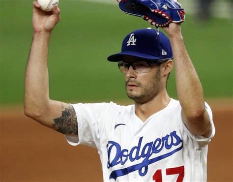 Dodgers Injury Update Joe Kelly Remains Ways Away