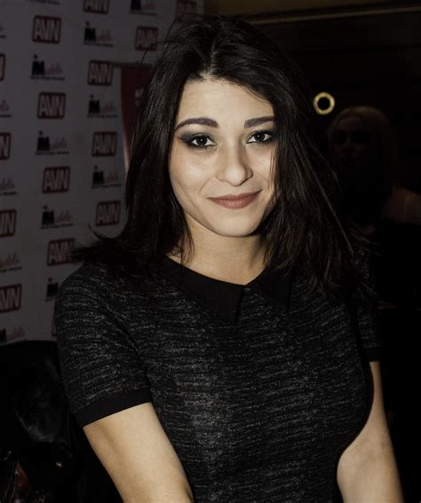 Raven Rockette Biography Wiki Age Height Career Photos