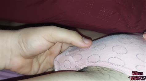 Joven Chica Con Cono Vintage