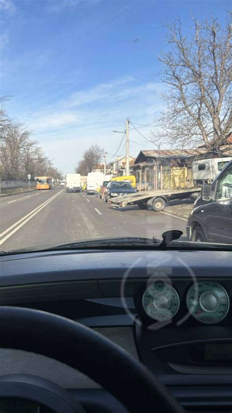 Пълен абсурд Nova