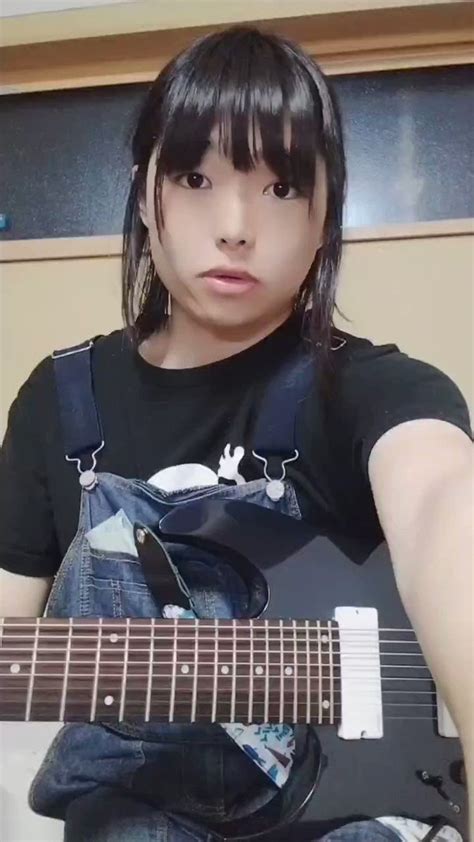 🎸👾👻senka👻👾🎸（やばい人🐧） On Twitter ギターを弾くと頭が悪くなる