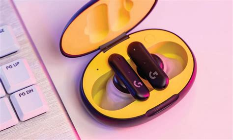 Гаджет дня: наушники от Logitech с амбушюрами, которые "плавятся" в ...