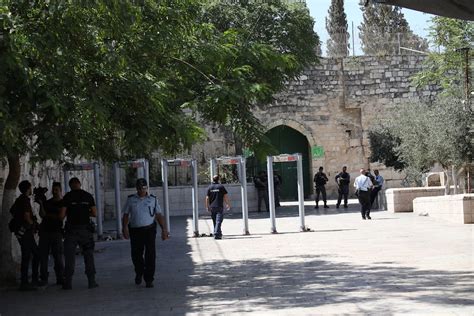 Waves Of Attacks Against West Bank Mosques Middle East Monitor