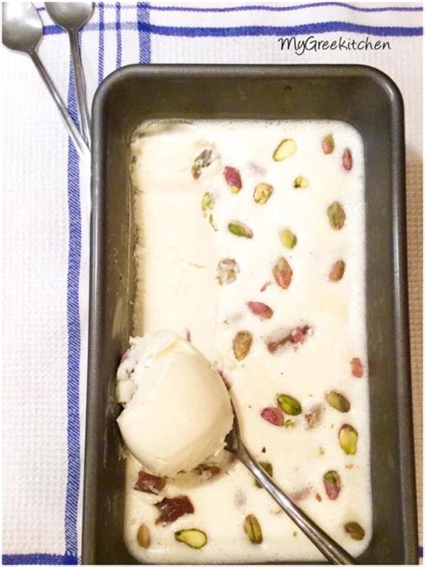 ΣΠΙΤΙΚΟ παγωτο με ΦΥΣΤΙΚΙΑ και σοκολατα Mygreekitchen