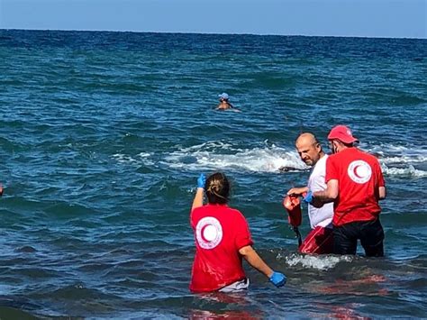 توثيق 34 فلسطينياً بين ضحيّة ومفقود وناج في حادثة غرق مركب المهاجرين