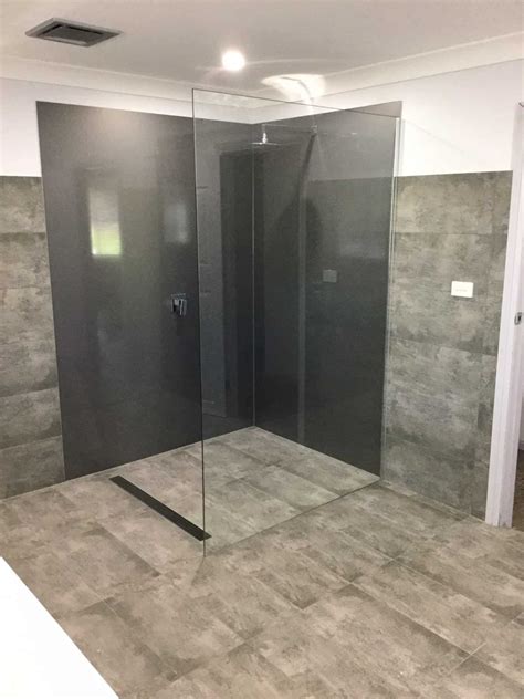 Gallery Reflection Splashbacks