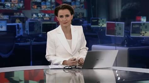 Denise Maerker quién es la moderadora del primer debate presidencial ABC Noticias