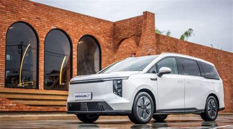 側滑門、七座設定， Mg 在海外推出 Maxus 7 E Mpv 純電 Mpv