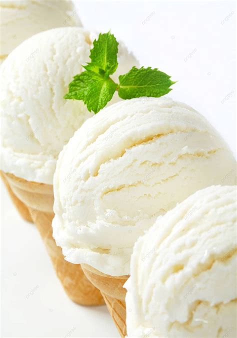 White Ice Cream Cones Creamy Vanilla Ice Cream Wafer Photo Background