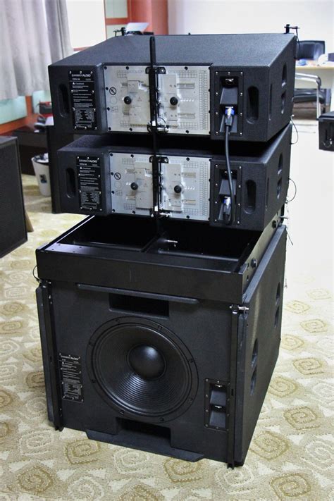 China Pro Audio Vera36 And S33 Compact Vertical Line Array System China