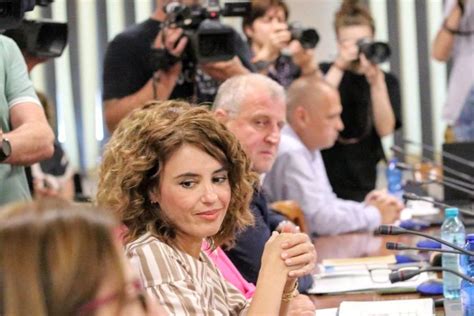 Правосъдният министър не е съгласен с прокурорите във ВСС за разследването на обвинител номер 1