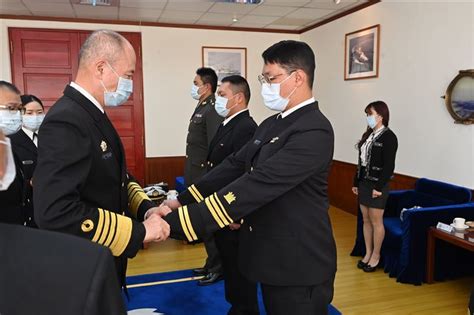 梅家樹主持晉任授階典禮 勉精進本職 軍聞 梅家樹主持晉任授階典禮 勉精進本職 青年日報