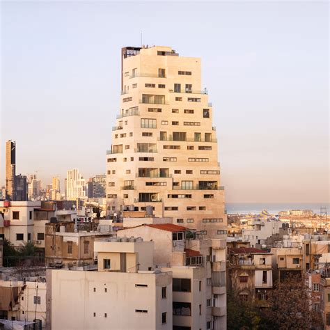 Foster Partners Creates Beirut Towered With Stagger Roofline