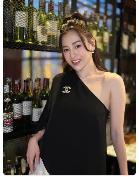 Phương Oanh Lộ Diện Khác Lạ Khi Shark Bình Thông Báo