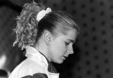 Pin On People I ️ Tonya Harding Nancy Kerrigan Figure Skating
