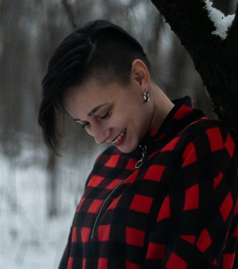 Cheri Fay Cam Model Free Live Sex Show And Chat Stripchat