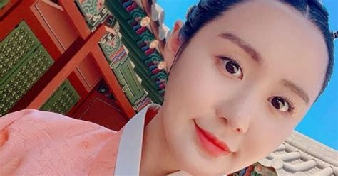 이경규 딸 이예림 한복 입고 근황 공개 달라진 분위기 눈길